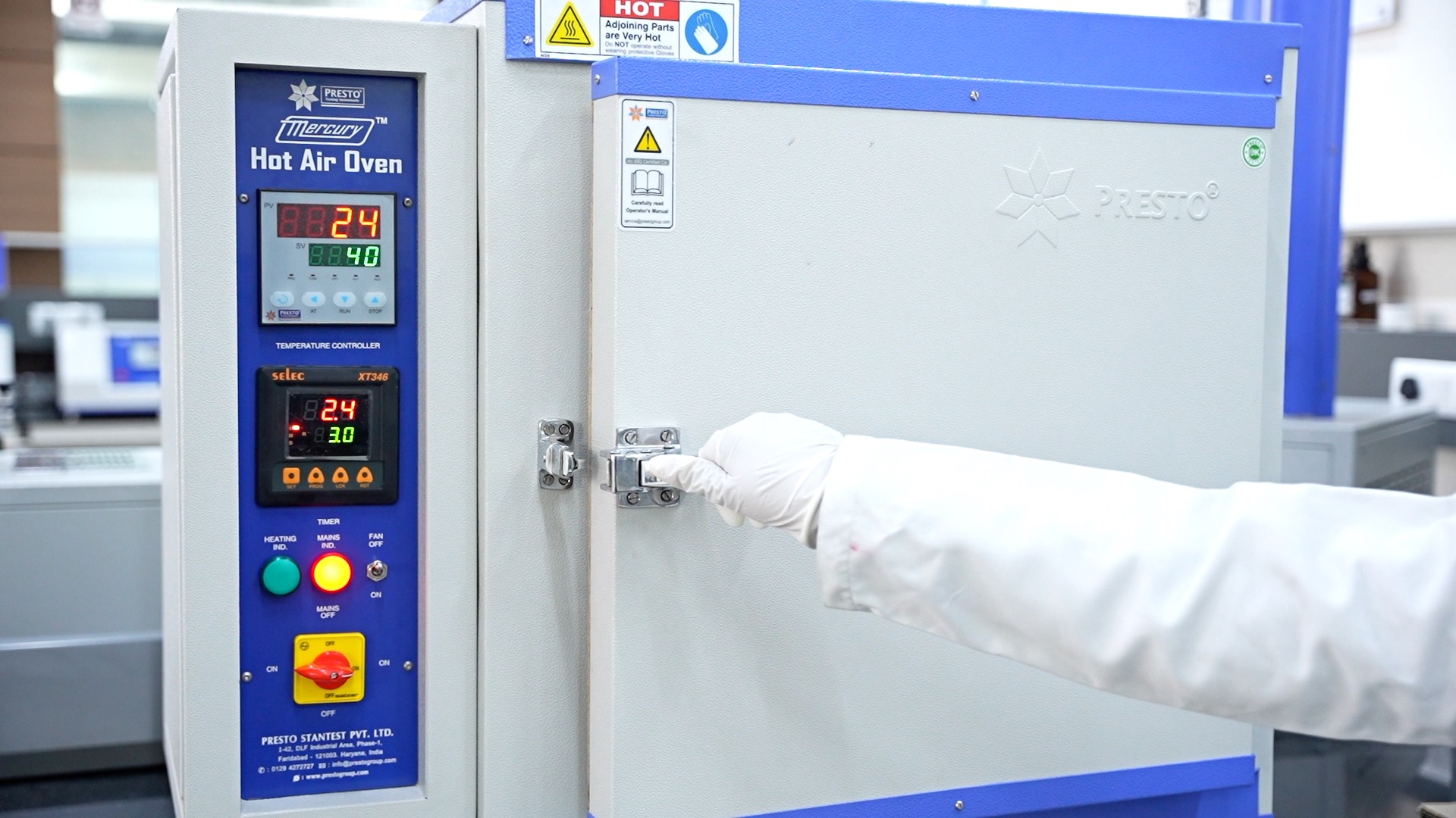 Hot Air Ovens in Microbiology: Working Principle and Applications