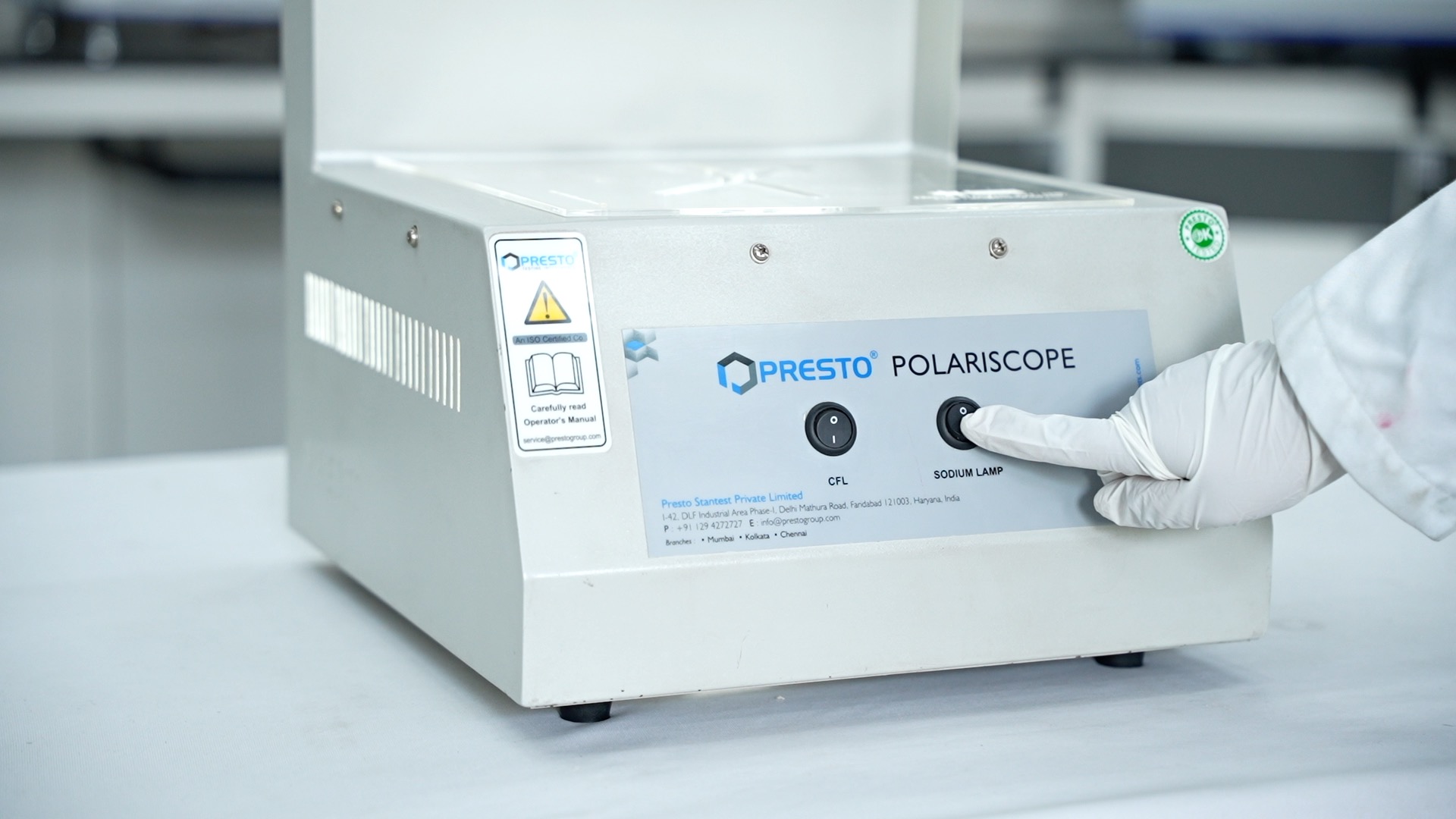 Optimize Your Material Stress Analysis With Polariscopes Today