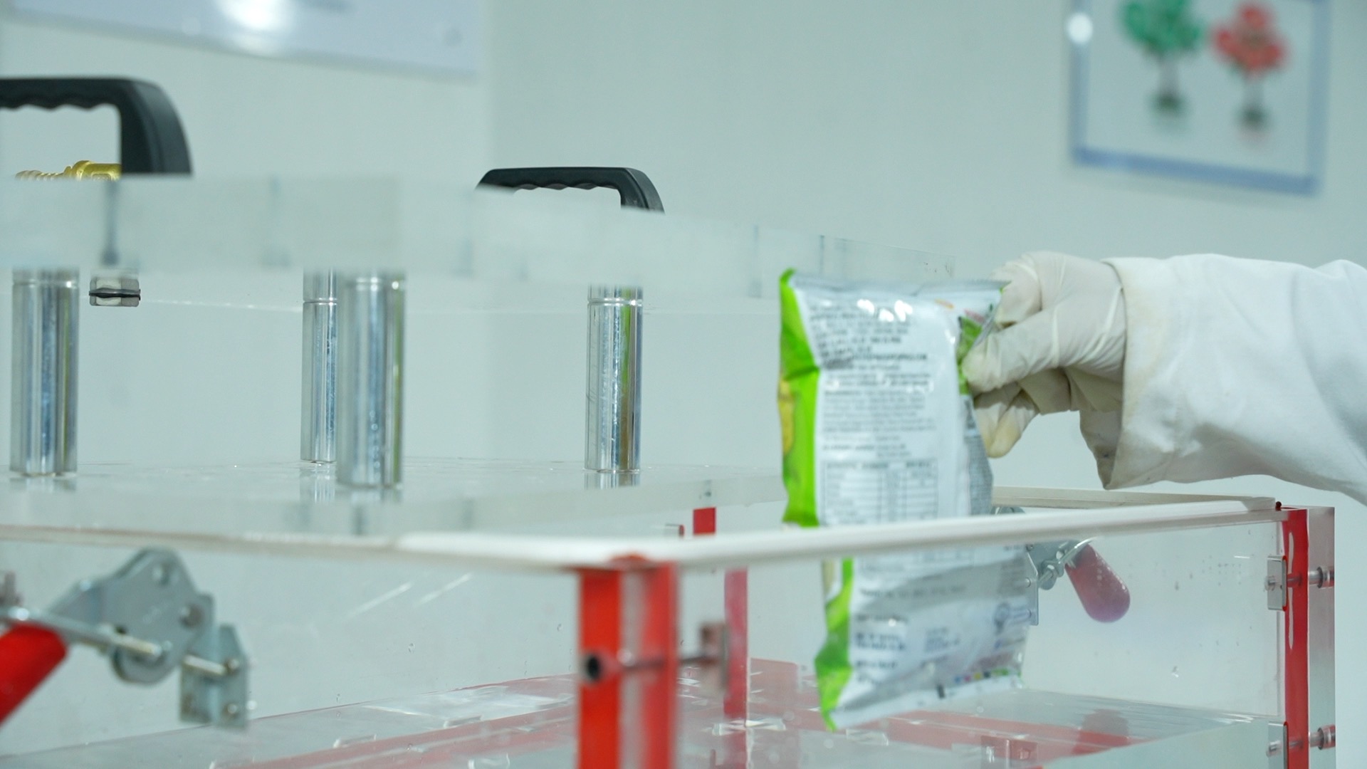 5 Reasons Why a Vacuum Leak Tester is a Must-Have for Your Quality ...